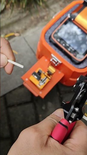 Signalfire AI-9 Fiber Splicer fusion machine - Fully fiber splicing process flow - Fast & Efficient