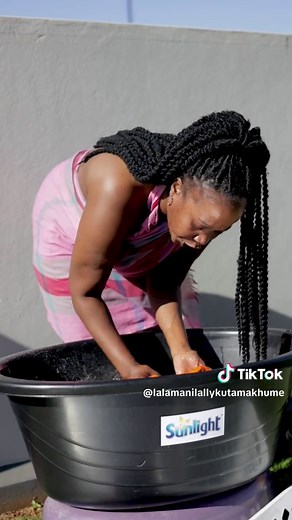 Sunlight Hand Wash Powder Review: Cleansing, Foaming, and Fragrant!