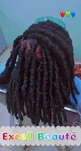 💜 Bonjour ! Nous sommes la Maison Excell Beauté à Ouagadougou. ✨Nous sommes un espace de Bien Être, un centre de formation dans les métiers de la beauté, un salon de coiffure. ✨Nous avons un espace onglerie, make up, manucure pédicure épilation, de consultation dermo cosmétique et un espace de préparation des mariées et bien sûr le côté massage soins du corps et du visage a des prix très compétitifs 💥. Et nous formons dans ces domaines. 📌Nous sommes situés à Saaba derrière la station total ro