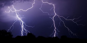 Staying safe in a lightning storm
