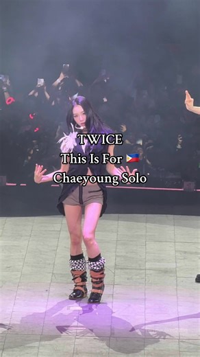 Chaeyoung’s Emotional Return at TWICE Concert in Bulacan