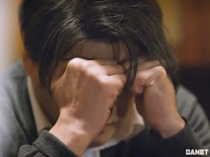 1M views · 30K reactions | Trái tim bố Taek vỡ tan khi nghe tin Taek gặp tai nạn Xem nhiều Chương trình và Phim hấp dẫn có bản quyền chính thức tại #DANET - Dịch vụ cung cấp nội dung theo yêu cầu của BHD #DANET #Reply1988 #LoiHoiDap1988 #ParkBoGum #HyeRi #RyuJunyeol #DramaHQ #GoKyungPyo #RyuHyeYoung | BHD Giải Trí Hàn Quốc | Facebook