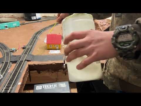 Ho￼ scale farm part 2