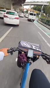 From Leandro Mangubat (VISOR): “EDSA northbound seemed to be the most direct route from Kapitolyo, Pasig. However, with my destination located on the other side, I'd have to cross EDSA eventually. I was supposed to take the dedicated U-turn slot until I saw the barrier preventing me from accessing the sidewalk. So, I crossed the street at the Ortigas intersection when the coast was clear.” | VISOR