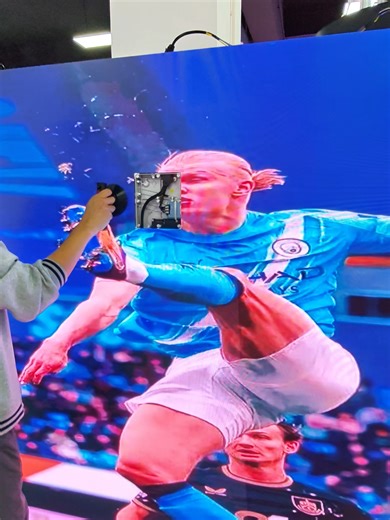 It features a plug-and-play wireless LED module design. #ledscreen #leddisplay #ledwall #ledmodule #eagerled #rentalled #rentalleddisplay