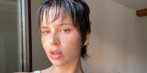 Nathy Peluso la lía: con el pecho totalmente al descubierto durante su último concierto