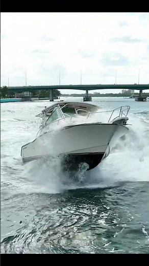 UNREAL Boating Fails Caught on Camera! 🚨🚤💦