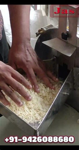 High-Efficiency Dehydrated Onion Powder Machine | +91-9426088680 | jasdehydrator.com