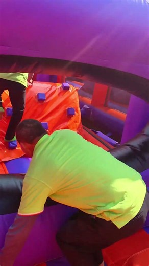 Inflatable obstacle courses are fun and interesting! #obstaclecourse #inflatable #slide