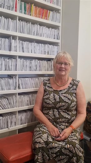 NEWS FLASH!! After 32 years of selling Simplicity patterns, our supplier has decided to close their doors. Although this is sad we will continue to sell NEW LOOK and BURDA Patterns while stocks last. 😔🧵🛍❤️ . #newlookpatternshalfprice #becreative #sewingpatterns #dargsewing #northland | Dargaville Sewing Centre