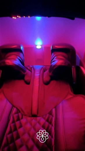 Want to glow from the inside out in 2026? ✨ Our Massage Pod with Light Therapy is the ultimate combo for complete wellness. Here's why athletes, wellness enthusiasts, and everyone in between are obsessed: 💚 Light Therapy Massage = Double the benefits 💚 Reduces inflammation faster 💚 Boosts mood & energy naturally 💚 Accelerates muscle recovery 💚 Improves skin health & circulation This isn't just a massage—it's science-backed recovery. Give yourself (or someone special) the gift of looking AND