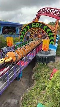 Slinky Dog Dash in 60 Seconds! 🚀🎢 Toy Story Thrills at Disney World