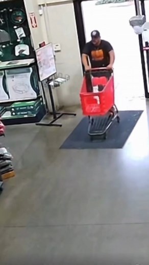 150K views · 272 reactions | Bryant’s Ace Hardware store in Oakhurst has had tools stolen from the store for a second time, possibly by the same man. MORE: https://bit.ly/4nk6p6N (Video Courtesy: Bryant's Ace Hardware) | FOX26 | Facebook