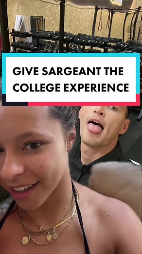 Logan wants the college experience so bad i can just tell @Formula 1 @Logan Sargeant #greenscreen #f1 #f1tiktok #grandprix #usa #logansargeant