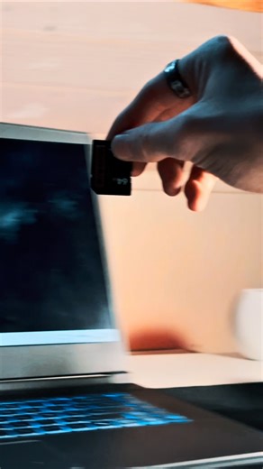 Sasha Faes on Instagram: "“This part of my life called” Pulling the SD card out of my camera, plugging it into my computer, and realizing I now have hundreds of photos to sort through, edit, and find the few that tell the story best. The messy, time-consuming, behind-the-scenes part of creating—where the magic actually happens. 📸💻✨ Hashtags: #BehindTheScenes #CreativeProcess #PhotographerLife #ContentCreatorLife #editingmode"