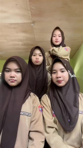 Exploring the Velocity of Life Through Windows