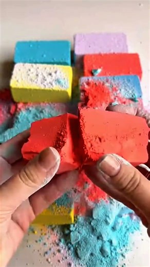 Beautiful gym chalk crushing ASMR with bright coloured blocks #shorts