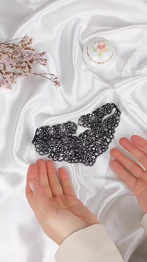 15K views · 623 reactions | In my opinion, this is the most beautiful choker I ever made.  #frivolite #shuttletatting #tattinglace # | Liona's Handmade | Facebook