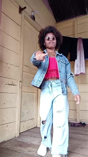 Cristina rompao (@user6547385707368)’s videos with som original - Snia Teles Juliano