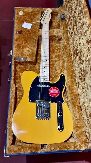 Squier Sonic Telecaster Electric Guitar w/Black Pickguard, Maple FB, Butterscotch Blonde