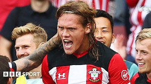 Southampton 1-1 Man Utd: Jannik Vestergaard header earns 10-man Saints a point