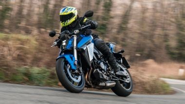 Suzuki GSX-S950, la prova della maxi erede della GSX-S750