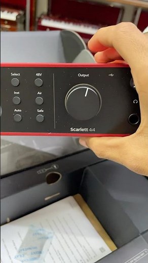 Focusrite Scarlett 4i4 4th Gen Audio Interface
