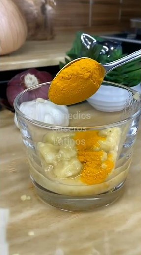 No Vas a Creer lo Que Pasa al Mezclar Banana, Cúrcuma, Leche y Miel!”