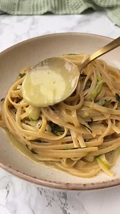 48 reactions | Recipe 1 of 100: Courgette Carbonara (but not really)...