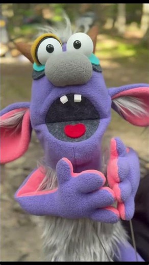 Jokes with Bramble #puppetshow #puppet #funny #familyfun #jokes
