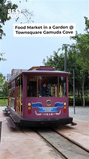 Best Food Malaysia on Instagram: "Food Festival at Garden @ Gamuda Cove 🎉 The Cove Vibes Market is happening now! Drop by and enjoy a fun-filled day with great food and activities for everyone: * 🍽️ 45+ food vendors * 🐎 Horse riding * 🎈 Kids’ activities * 🛍️ Pre-loved items 📍Cove Vibes Market, Townsquare Gamuda Cove 🗓️ 20 - 21, 27 - 28, 31 December 2025 ⏰ 11:00AM - 10:30PM / 3:00PM - 1:00AM (31 December 2025)"