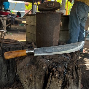 Knife Making - Forging A Sharp Machete From An Old Steel | The creative