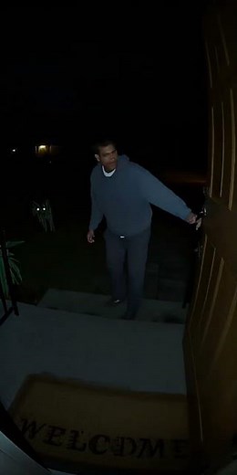 Tiger Shows Up at the Door! Man Runs Inside Just in Time | DoorCam Footage #Tiger #DoorCam #USAToday