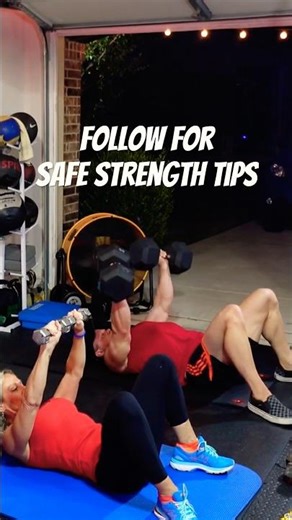 Safe Strength for 40+ 💪 No spotter needed! Dumbbell hitch tutorial #fitnessbybrandy #shorts