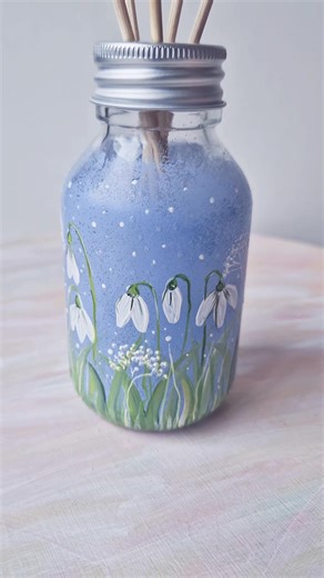 Its snowdrop season. What would be your favourite fragrance for this bottle? Hope you can keep posted for when this bottle goes on for sale🌿 🤍 | Flora Lynne
