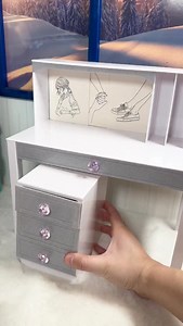 47K views · 2.9K reactions | Time to re-organize my mini study desk! ️ One of my favorite things about my doll collection is getting to build a tiny stationery setup for them. It’s honestly the cutest thing ever—and it brings me back to when I used to collect little stationery sets as a kid凉  #toy #asmr #asmrsounds | defintiely | Facebook