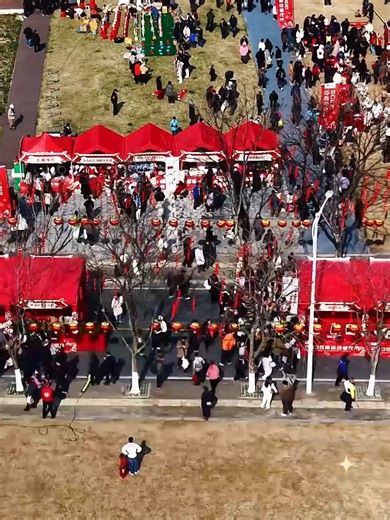 Celebrating Chinese New Year at Nanchang Flower Market