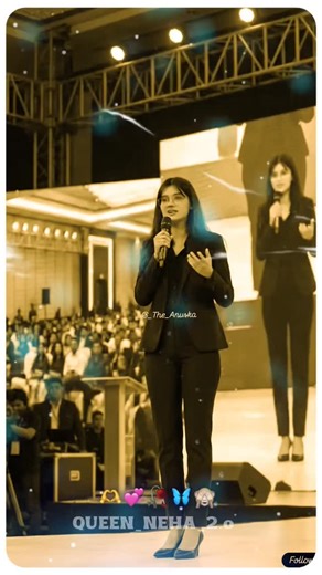 Queen Neha ✨ on Instagram: "🥹💔🙏 🇯🇵 当达到这种速度时,已经不再是地面移动,而是以音速前进 🚀🌍 这段模拟展示了如果以 马赫 1(约 1330 公里/小时)的速度乘坐超音速列车穿越日本,会是一种怎样的体验。 目前,日本最快的列车运行速度约为 320 公里/小时,而在如超高速 磁悬浮列车 等先进实验平台上,在受控环境中已经实现了 超过 600 公里/小时 的速度。这一模拟远远超出了现有水平,探索当现代铁路概念进化为真正的超高速系统时,未来将具备怎样的可能性。 要达到这样的速度,仅靠动力是远远不够的。工程师们正在研究 磁悬浮技术、几乎零摩擦的导轨,以及 真空或低压管道系统,以消除超高速运行中最大的限制因素——空气阻力。在马赫级别的速度下,哪怕是微小的空气扰动,也会成为严峻的结构性挑战。 因此,未来的超音速铁路构想将依赖于 高精度导向系统、AI 控制的稳定技术,以及在 数百公里范围内以毫米级误差建造的基础设施。 一旦实现,如今需要数小时的行程将被缩短到几分钟,这可能从根本上改变 通勤方式、区域经济,以及 大型城市之间的连接方式。 你喜欢科技吗?