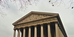 The difference between primary and secondary sources in history