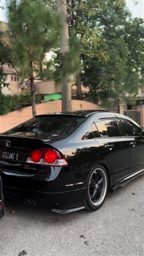 Black Honda Civic Reborn Modified: FD2 Type R and Mugen Power