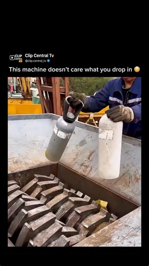 Clip.Central Tv on Instagram: "This is an industrial metal shredder, designed to destroy materials that would normally take hours — or days — to break down. Powered by massive rotating blades and extreme torque, these machines are used in recycling plants to shred steel, aluminum, machinery, and even entire vehicles into smaller pieces. Once something gets pulled in, there’s no stopping it — the blades apply constant force until the material fails. That’s why strict safety protocols exist around