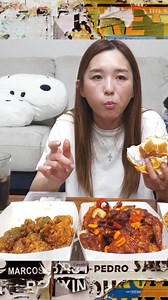 2.5M views · 23K reactions | This mukbang features a crispy chicken burger, boneless fried chicken, soy garlic chicken, and black soy chicken, highlighting the rich flavors and textures of Korean-style fast food. Bagian 8 | Hamzy Fans, mukbang ASMR | Facebook