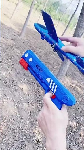 Love Interest Stimulus Plan The toys that can shoot are loved by children.