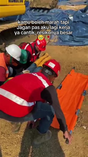 Kuli Proyek dan Pentingnya HSE dalam Keselamatan Kerja