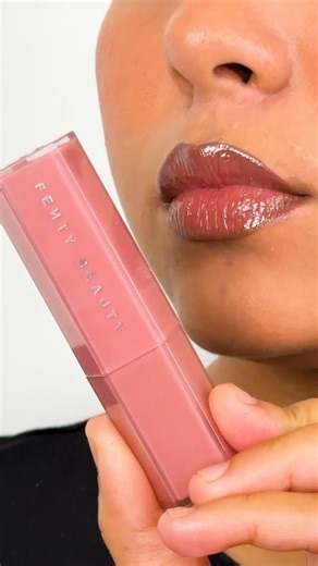 Pucker it up with @fentybeauty! Put together your Trace’d Out Lip Liner in I Woodn’t and Gloss Bomb Universal Lip Luminizer in Is It Fu$$y and make magic! Shop now in-store, on Sephora.in or on the Sephora app. | SEPHORA