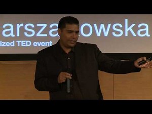 Passive activism | Cruz Humberto González Gutiérrez | TEDxMarszałkowska