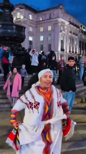 Great woman dancing (ምርጥ እስክስታ)