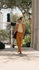 426K views · 27K reactions | Que creen ? Me visto mas Asi ? | Pollito Tropical | Facebook