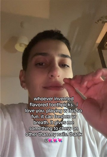 Toothpicks with Love: Flavorful Fun for Fresh Breath