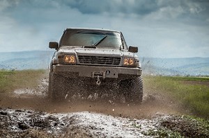 The Ultimate Comparison: Jeep Cherokee XJ vs Toyota 4runner - CarDeeply.com